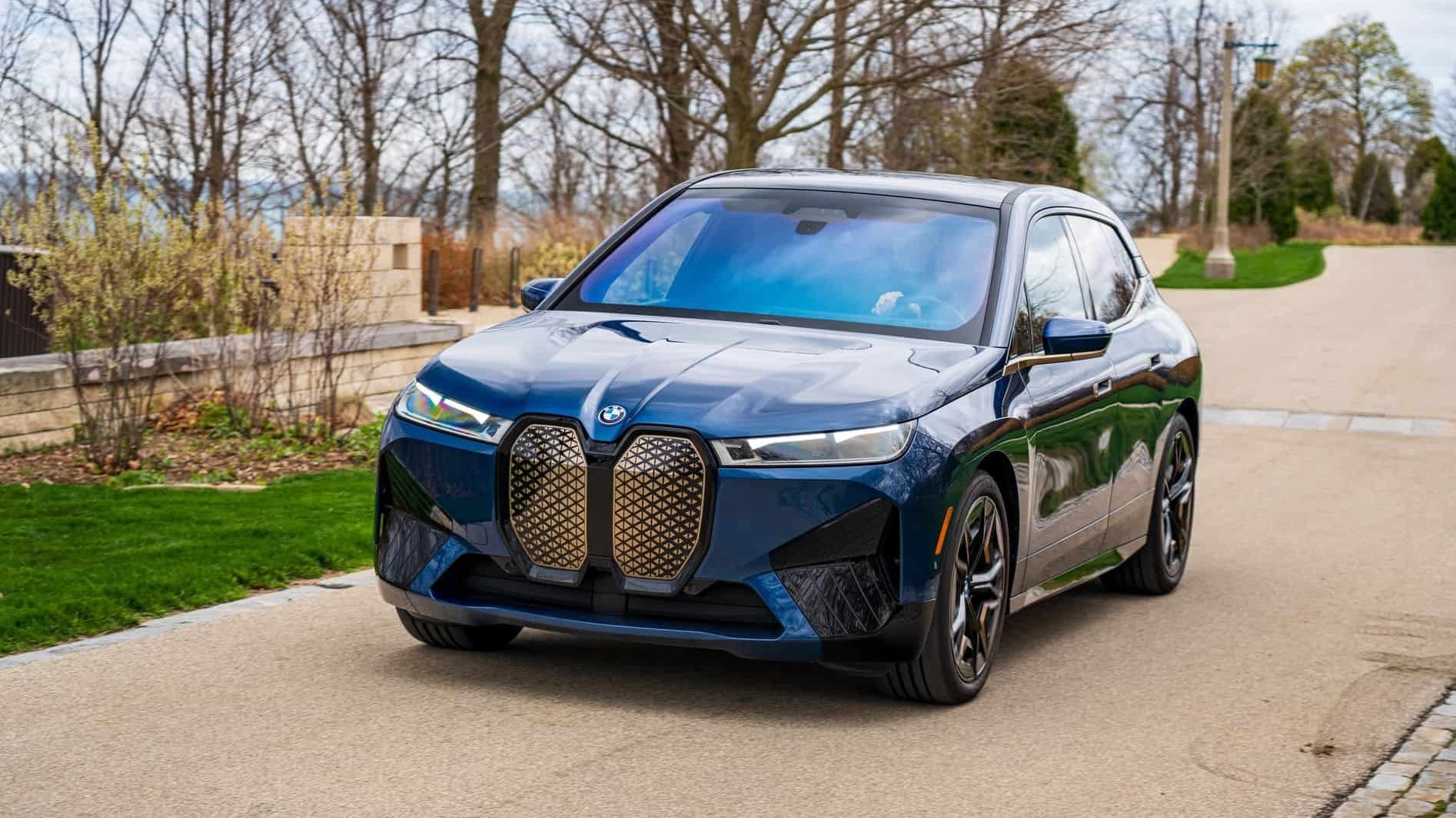 BMW triệu hồi mẫu xe iX, i4 và i7 tại Mỹ do nguy cơ hỏng pin và mất điện đột ngột - Euro Car